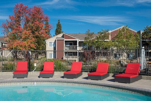 Bel Air Apartments Features & Community Amenities | Essex