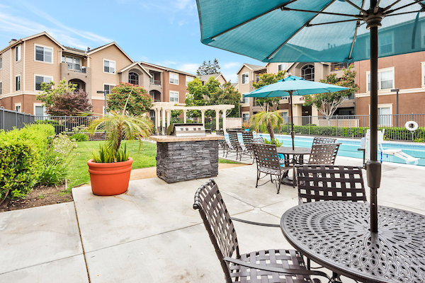 City Centre Apartments for Rent in Hayward, CA | Essex