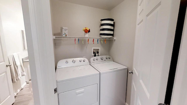 Pinnacle on Lake Washington Features & Community Amenities